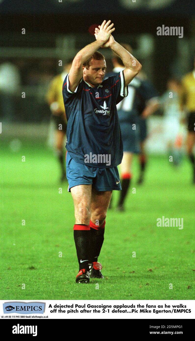 Paul gascoigne rangers hi-res stock photography and images - Alamy