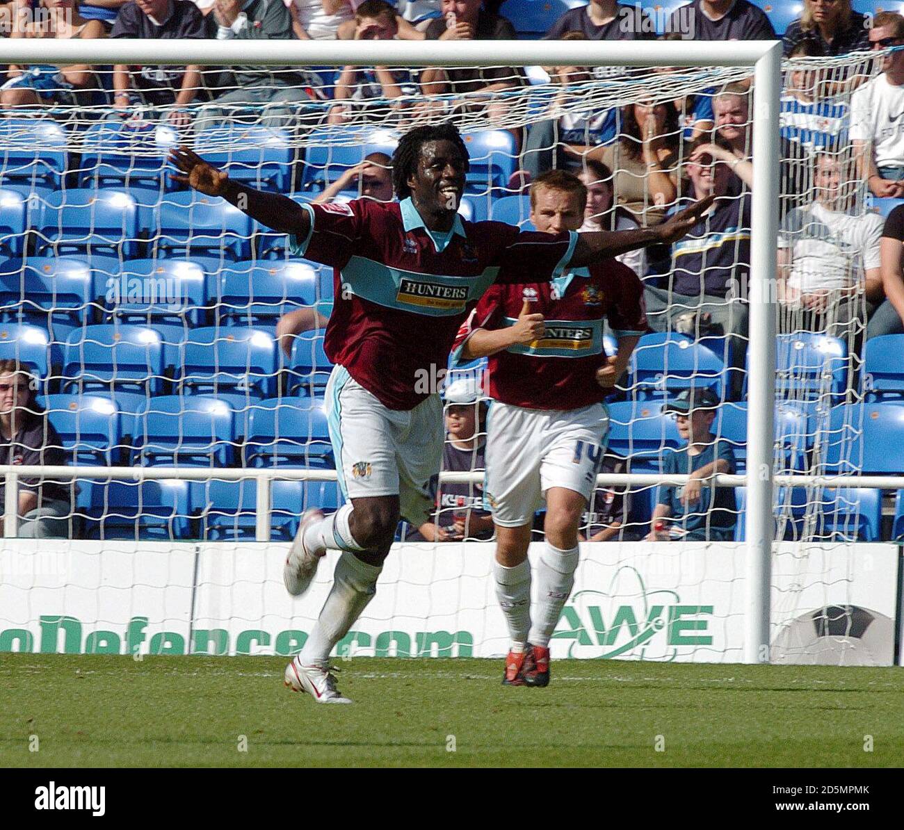 Burnley's Ade Akinbiyi celebrates scoring against Reading Stock Photo ...