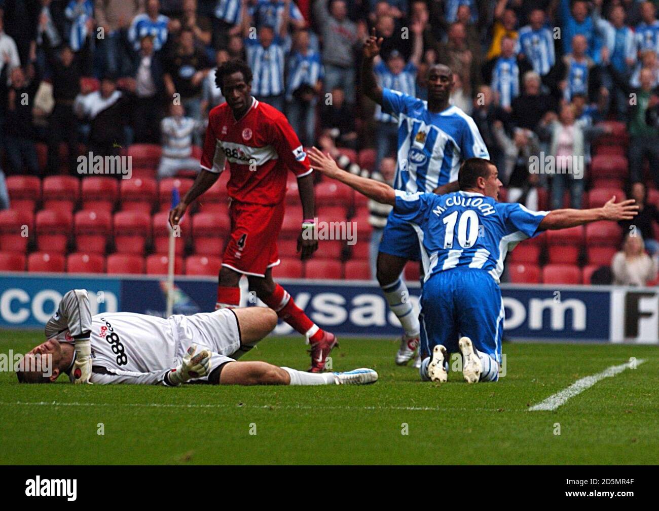Lee mcculloch hi-res stock photography and images - Alamy