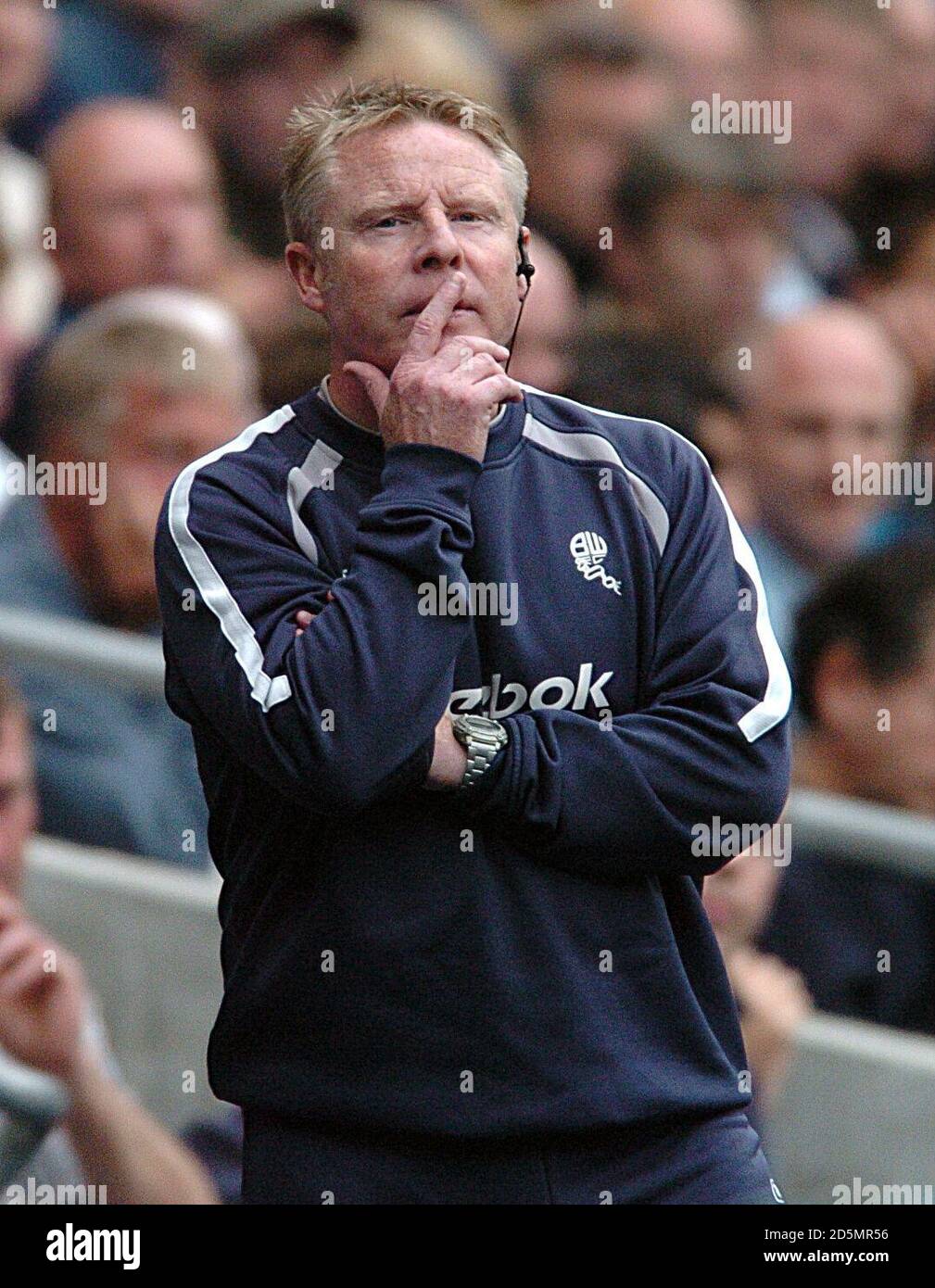 Bolton wanderers manager sammy lee hi-res stock photography and images ...