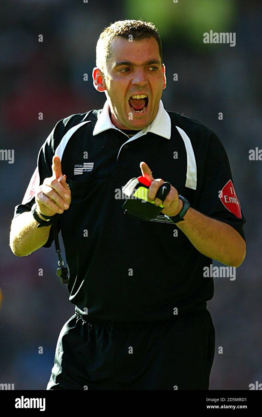 Referee phil dowd hi-res stock photography and images - Alamy