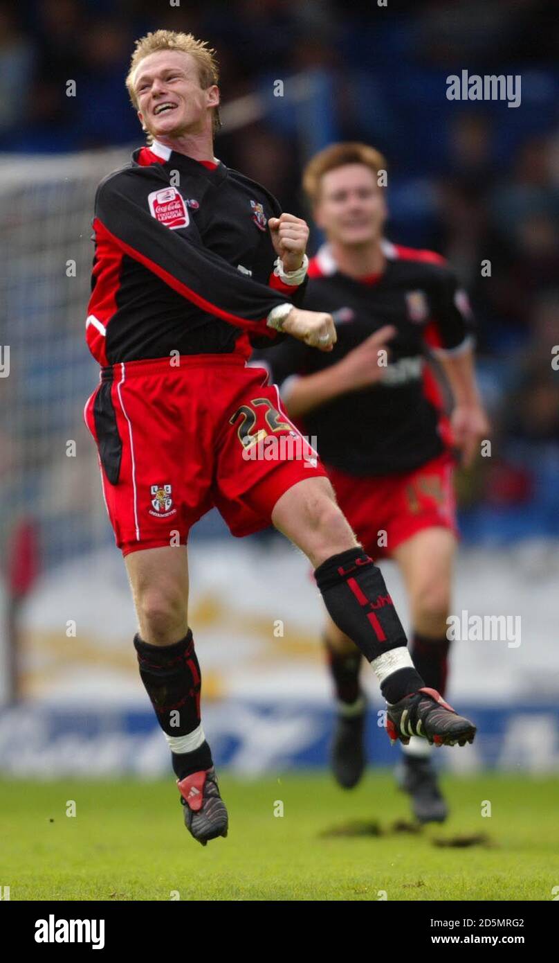 Lincoln City's Dean Keates celebrates scoring against Bury Stock Photo ...