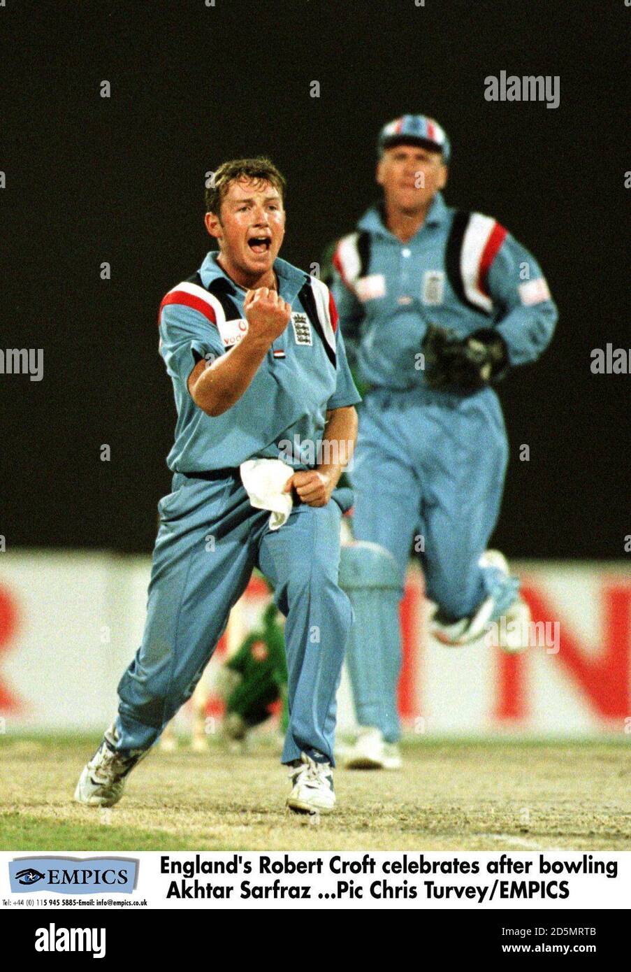 Cricket robert croft hi-res stock photography and images - Alamy