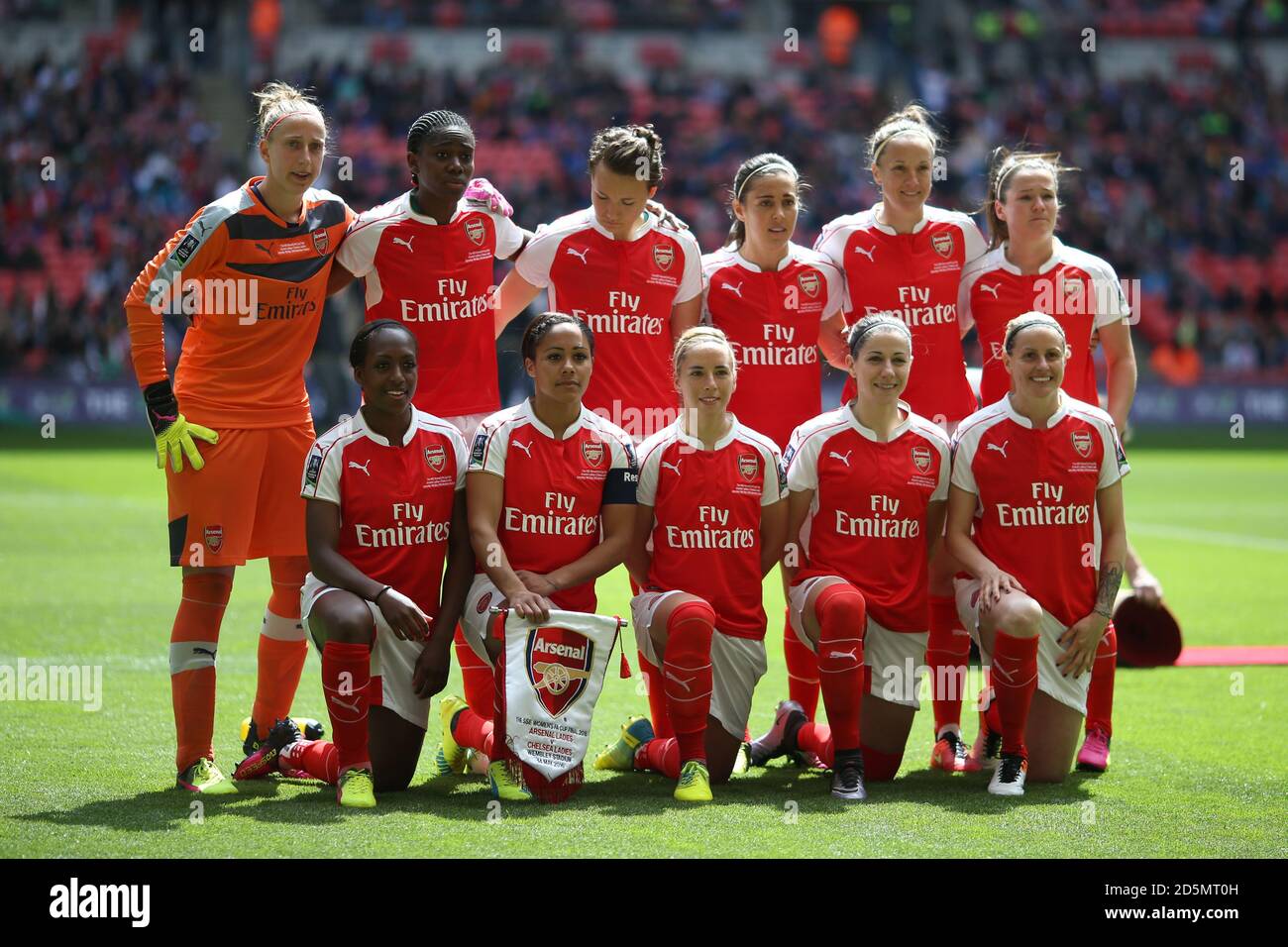 Arsenal ladies team group photo Stock Photo - Alamy