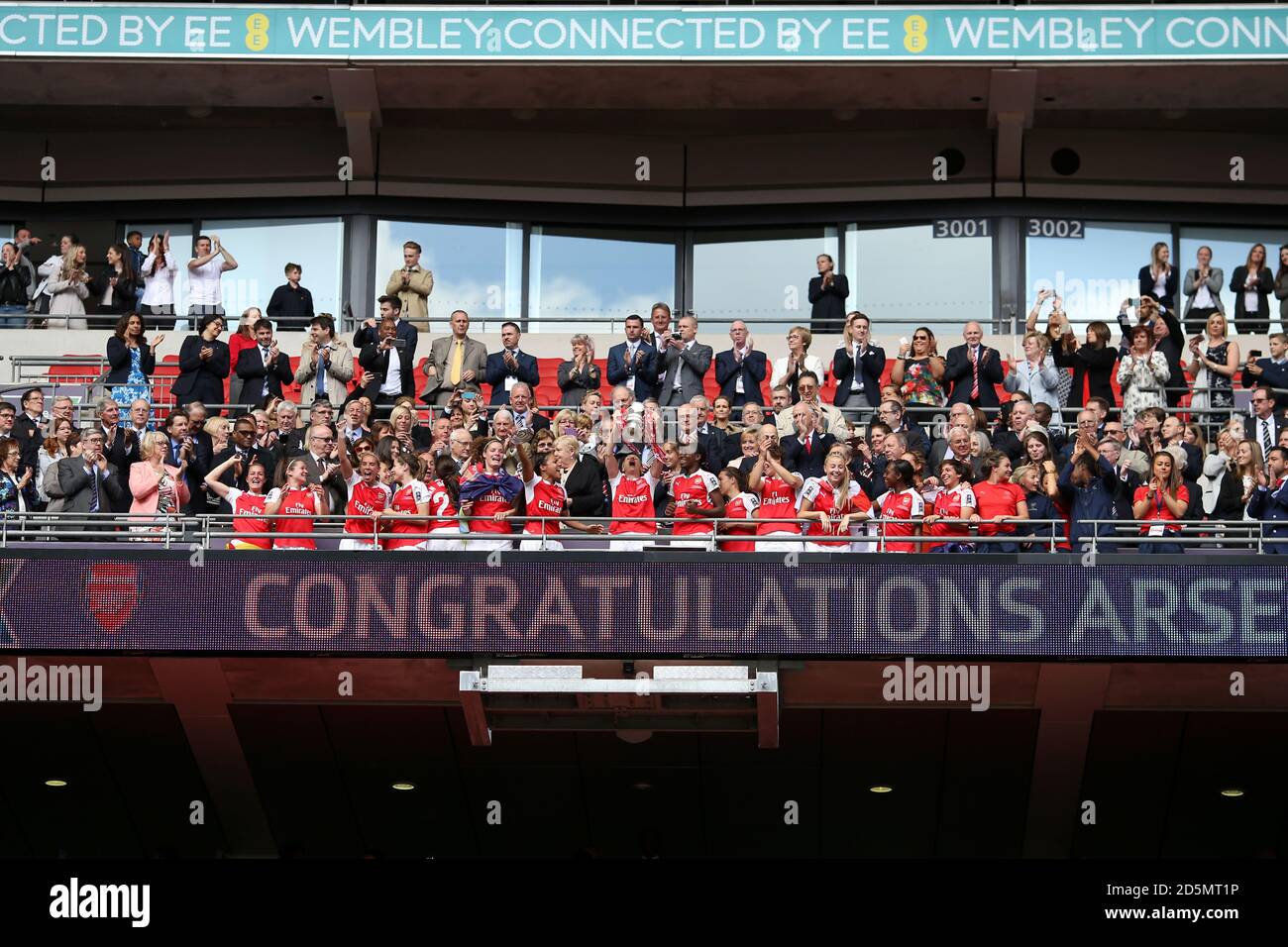 Arsenal players celebrate with the SSE Women' FA Cup trophy after the ...