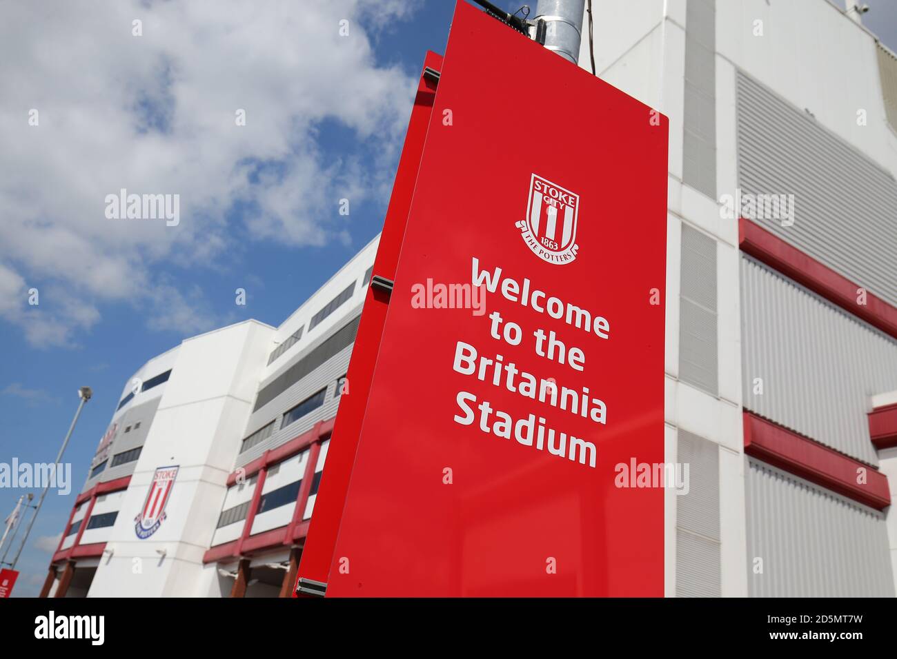 General view of the Britannia Stadium before kick off Stock Photo - Alamy