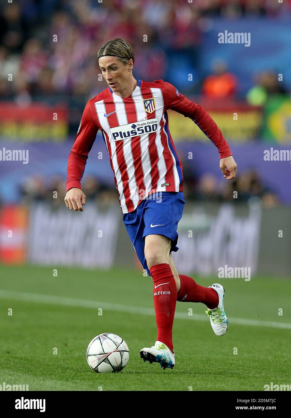 Fernando torres champions league hi-res stock photography and images ...