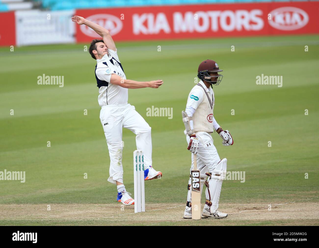 Cricket roland jones hi-res stock photography and images - Alamy