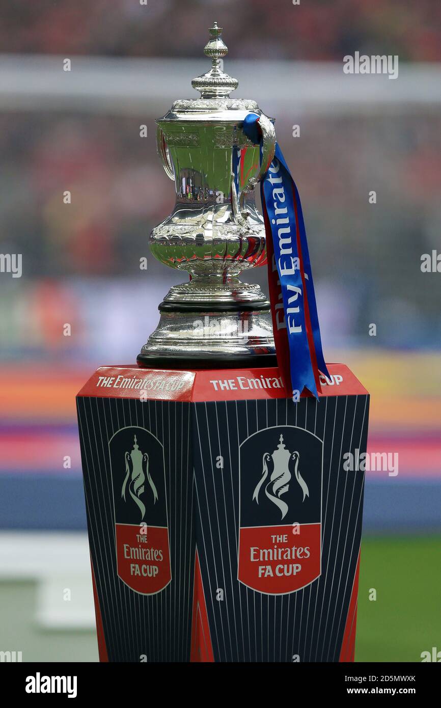 Fa cup trophy general hi-res stock photography and images - Alamy