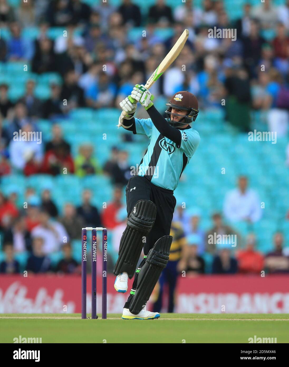 Surrey's Steven Davies against Glamorgan Stock Photo - Alamy
