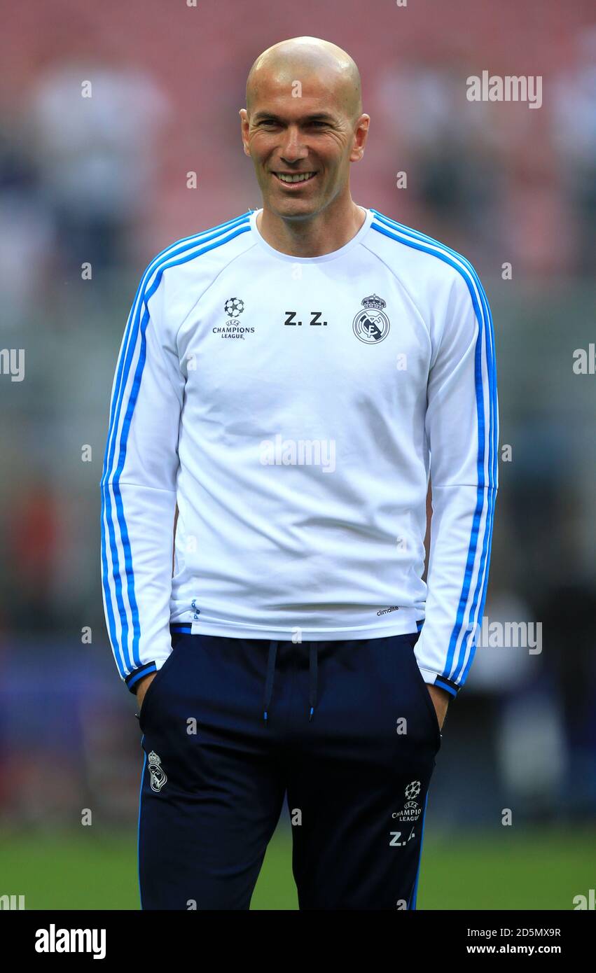 Real Madrid's manager Zinedine Zidane Stock Photo - Alamy