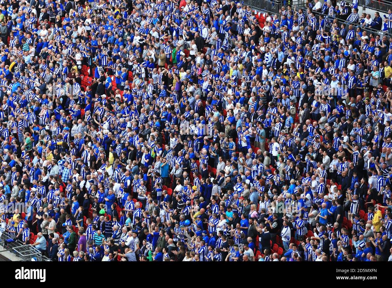 Gantry football hi-res stock photography and images - Alamy