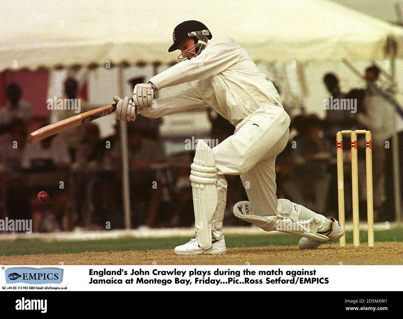 Cricket john crawley hi-res stock photography and images - Alamy