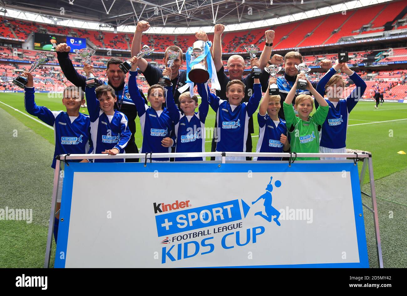 Kids celebrate winning the Kinder + Sport Football League Kids Cup ...