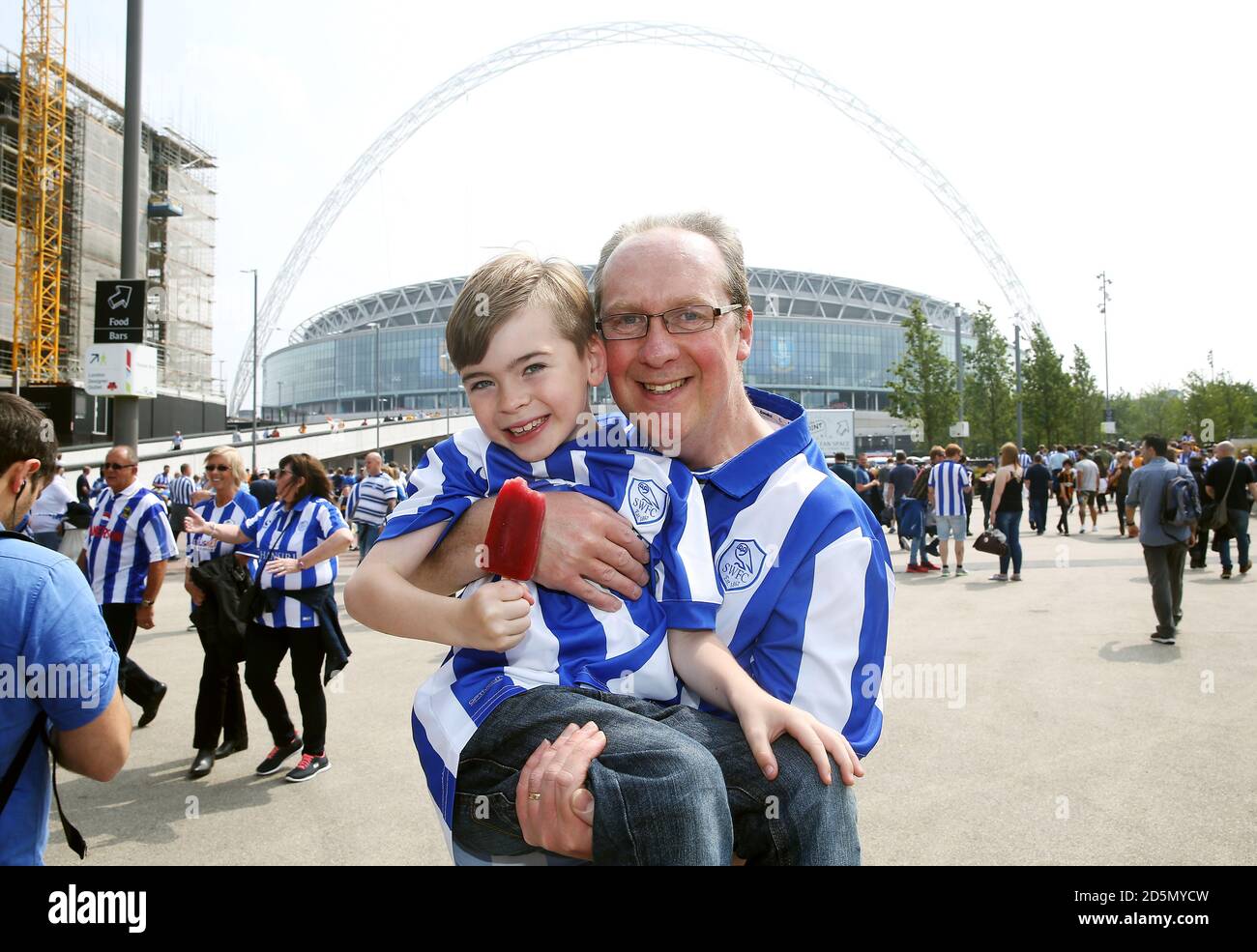 Sheffield Wednesday fans soak up the atmosphere on Wembley Way Stock ...