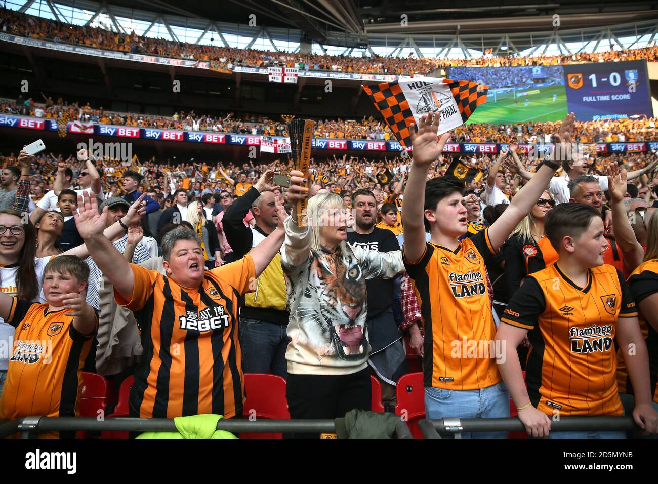 Hull City fans in the stands at Wembley Stadium Stock Photo - Alamy