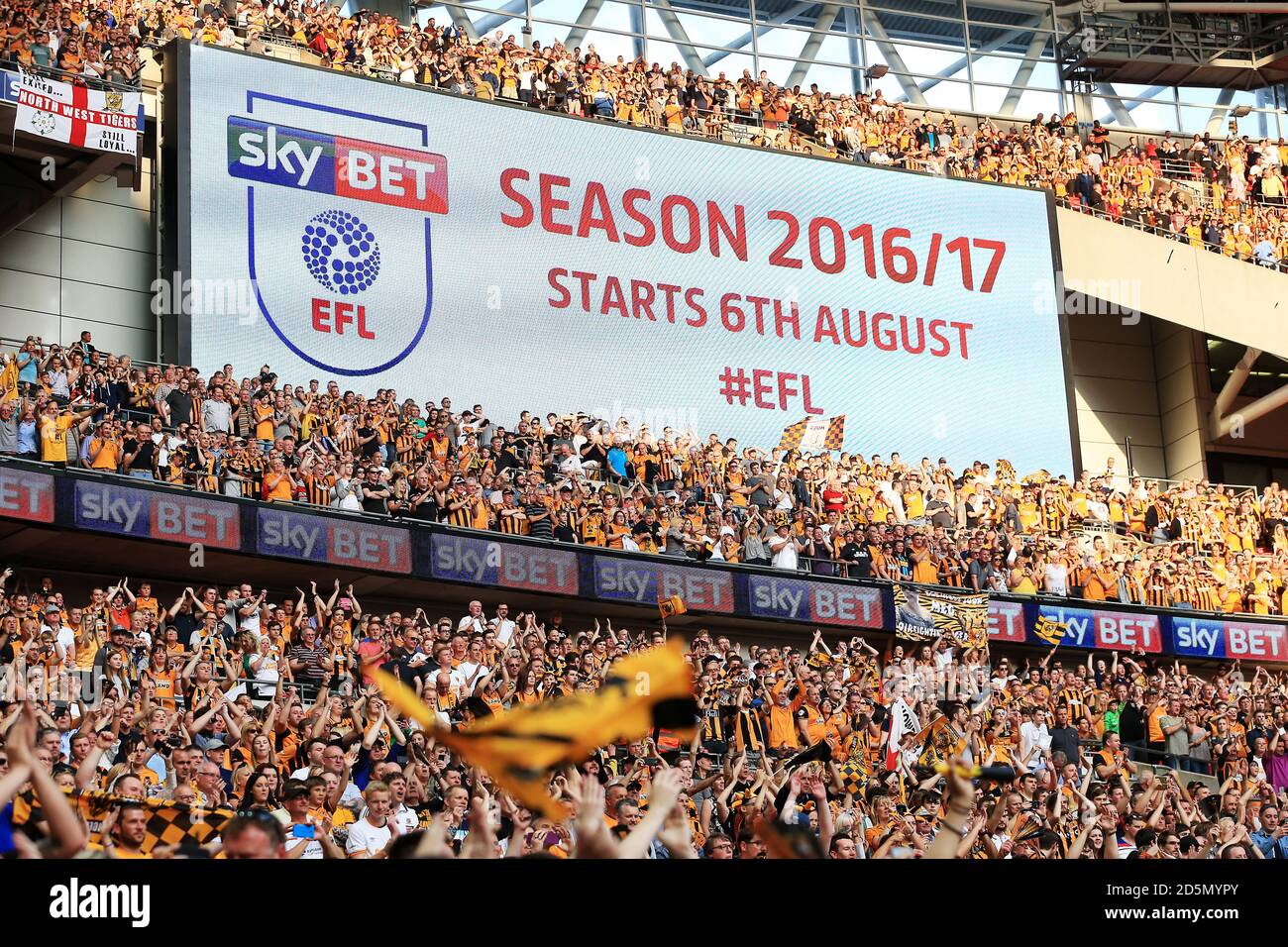 The scoreboard at the new wembley hi-res stock photography and images ...