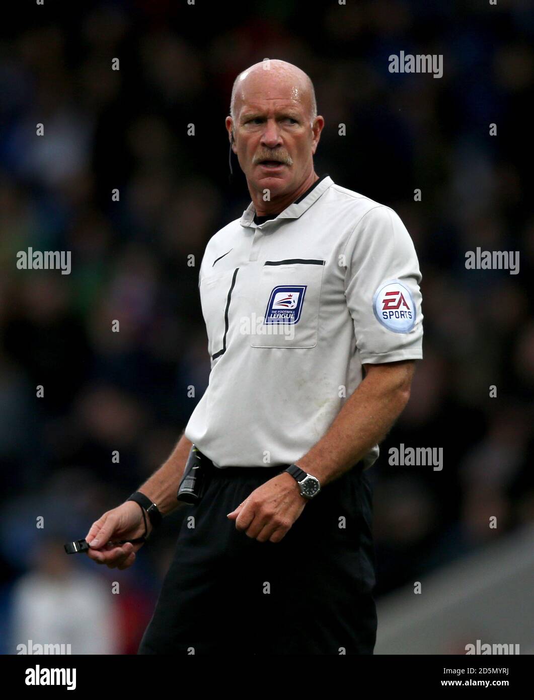 Referee nigel miller hi-res stock photography and images - Alamy
