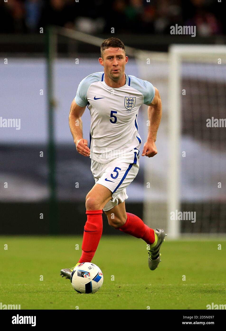 England's Gary Cahill Stock Photo - Alamy