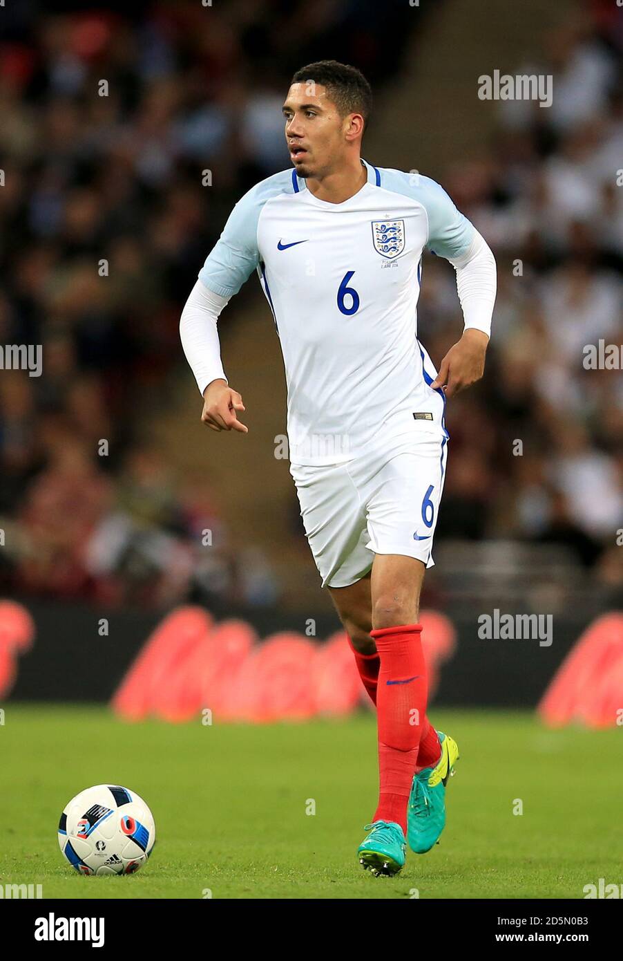 Englands chris smalling hi-res stock photography and images - Alamy