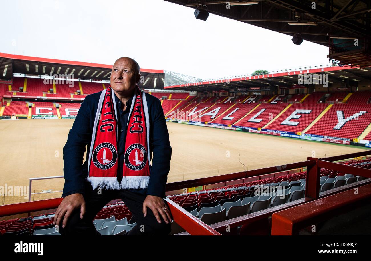 Charlton Athletic manager Russell Slade poses after his unveiling Stock ...