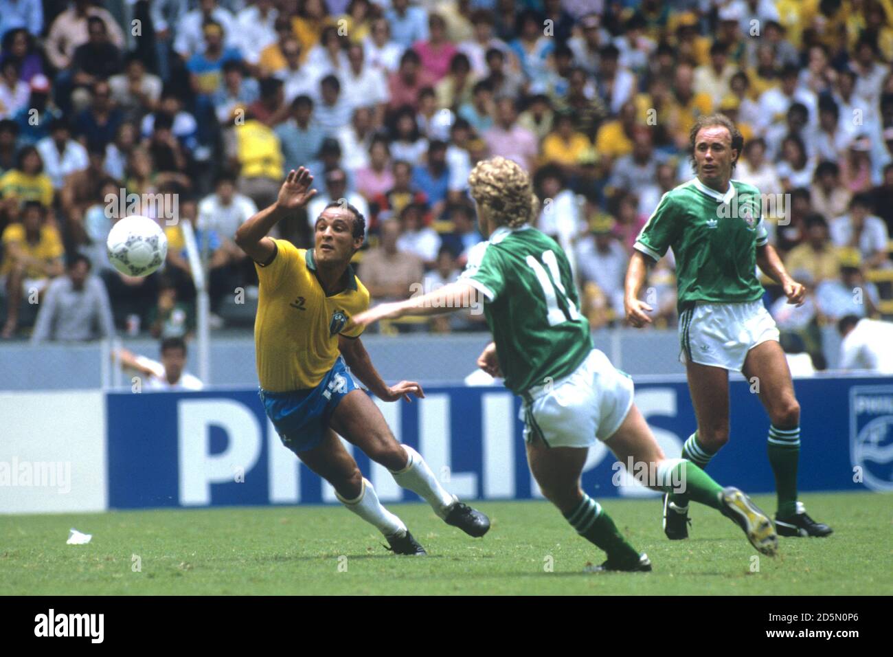 Brazil football 1986 hi-res stock photography and images - Alamy