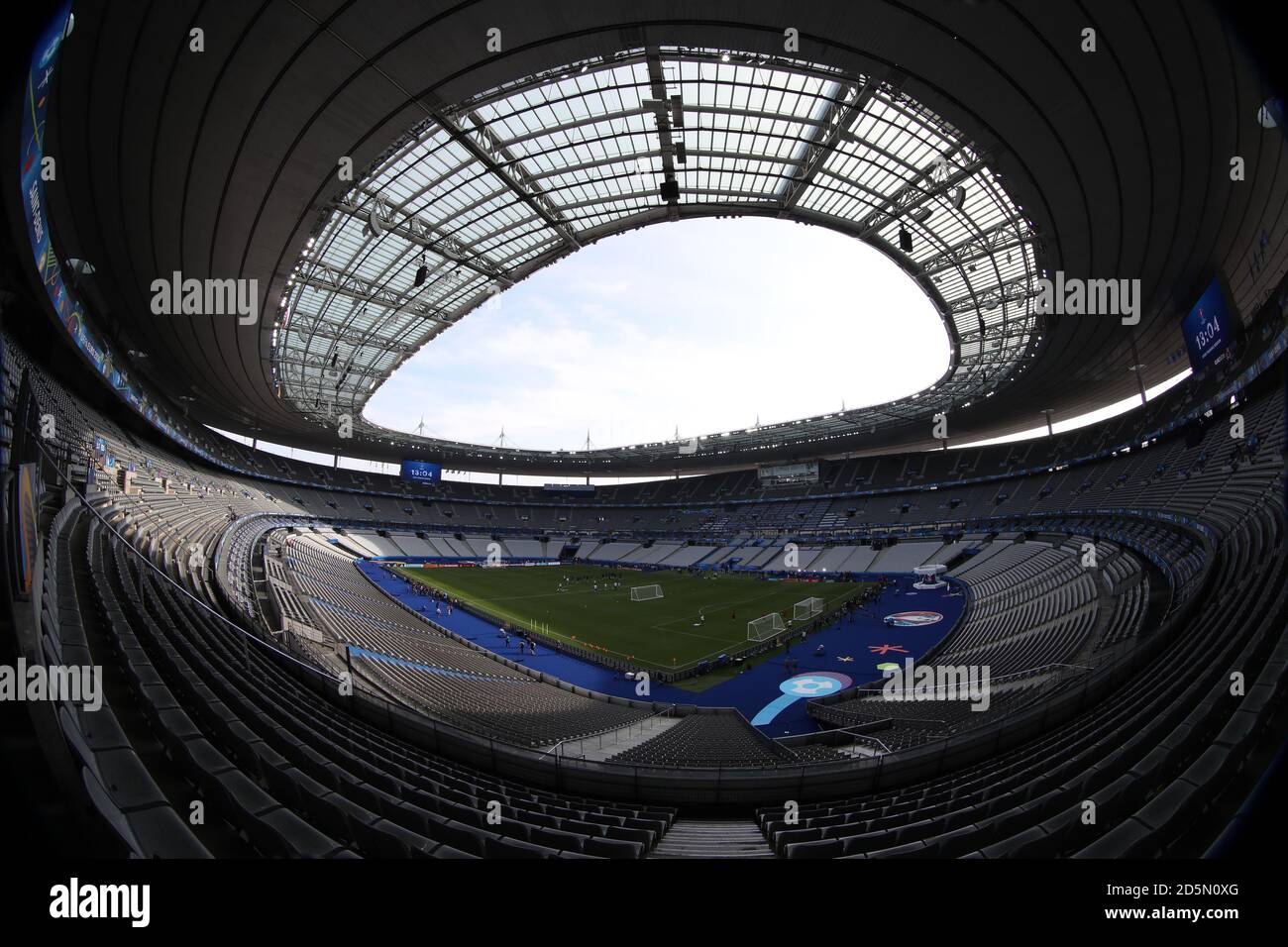 View stade de france stadium paris hi-res stock photography and images ...