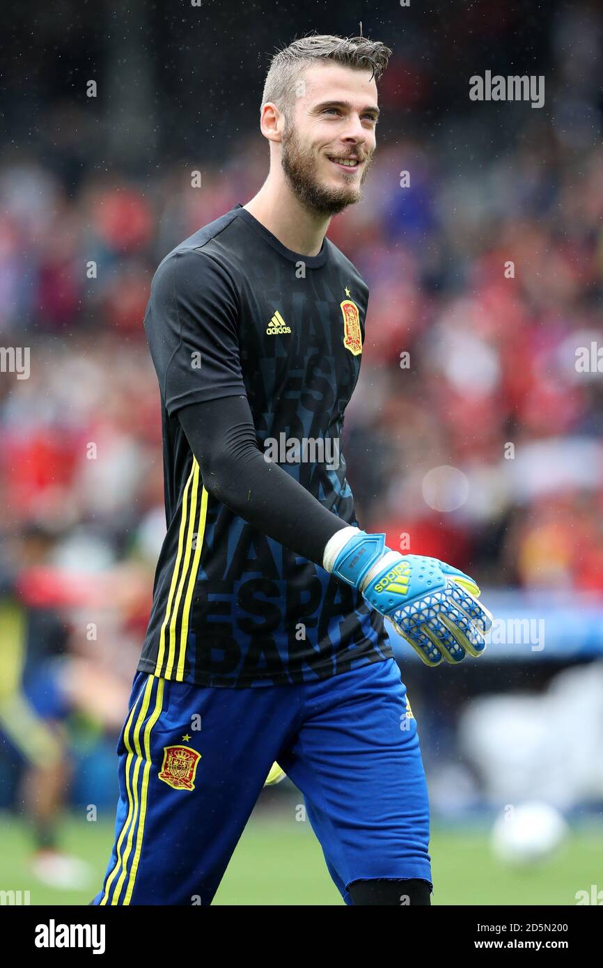 Spain goalkeeper David De Gea during the warm up Stock Photo - Alamy