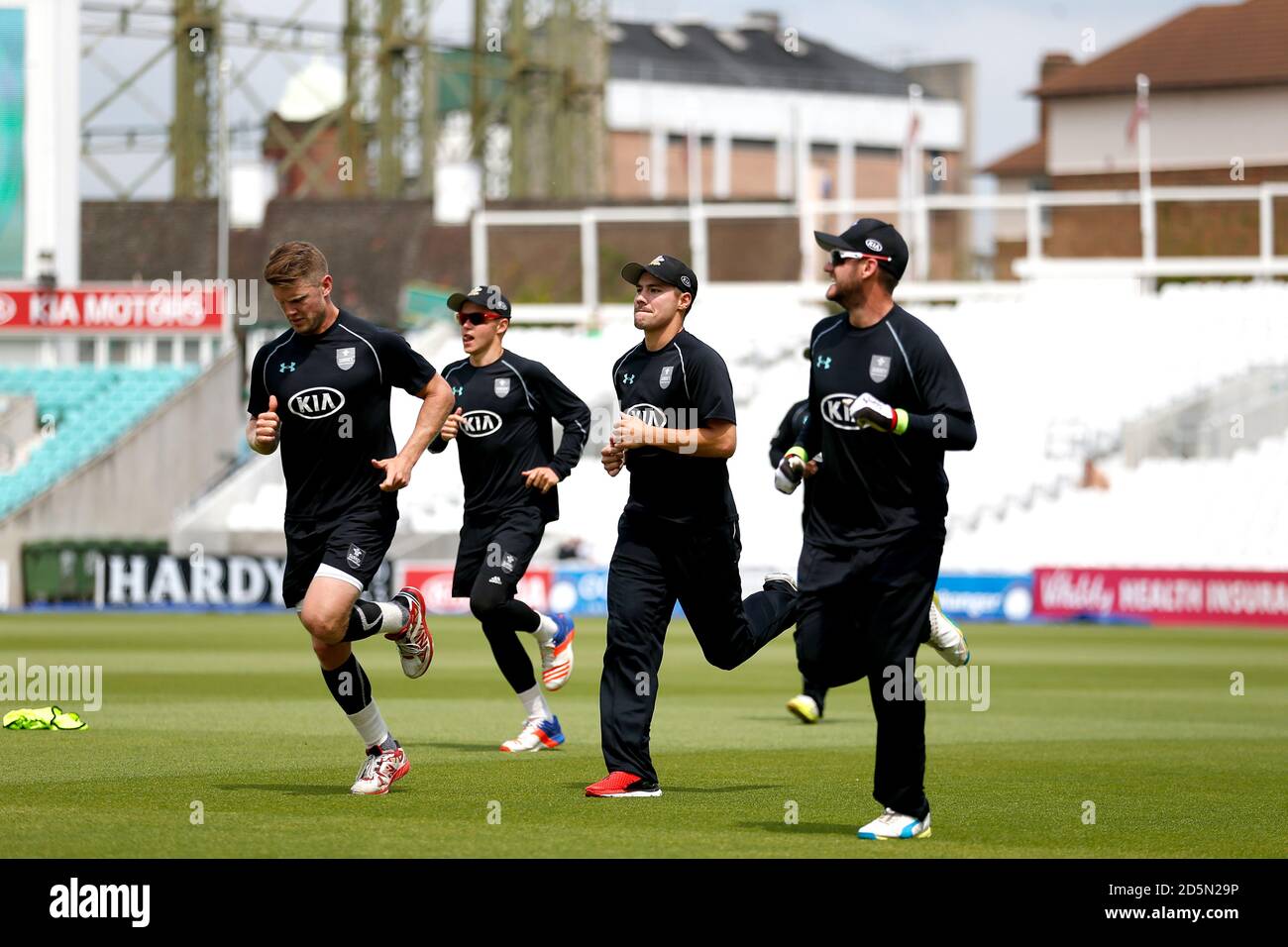 Team mates rory burns hi-res stock photography and images - Alamy