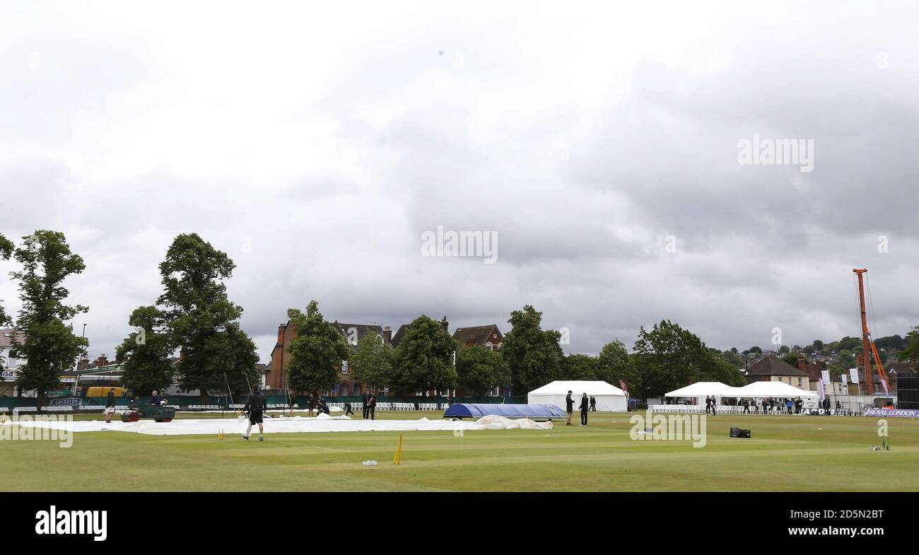 Cricket guildford woodbridge road hi-res stock photography and images ...