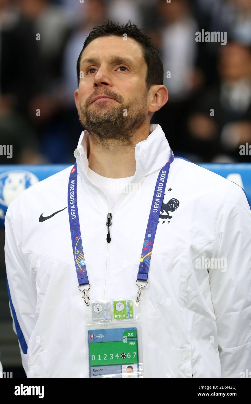 France goalkeeping coach Franck Ravier Stock Photo - Alamy