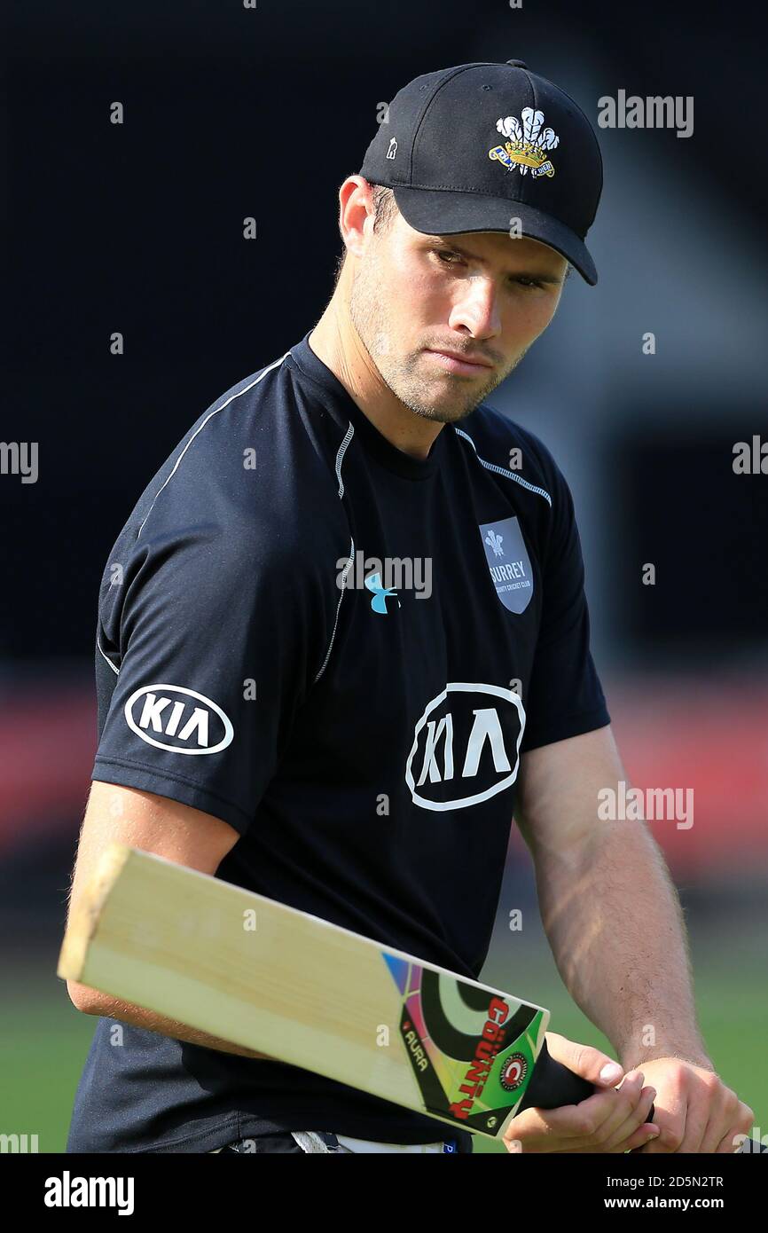 Surrey's Mathew Pillans during the pregame warm up Stock Photo - Alamy
