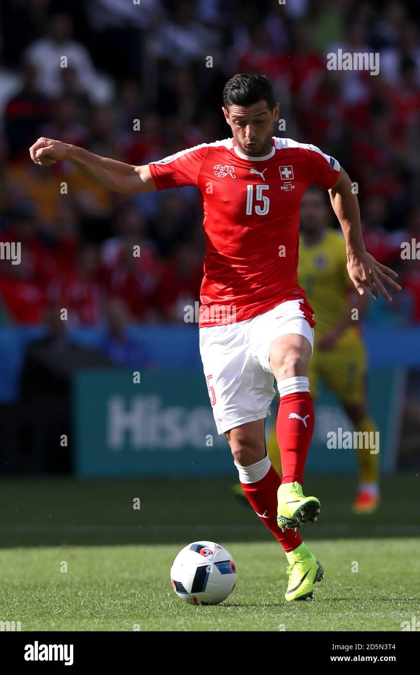 Switzerland's Blerim Dzemaili Stock Photo - Alamy