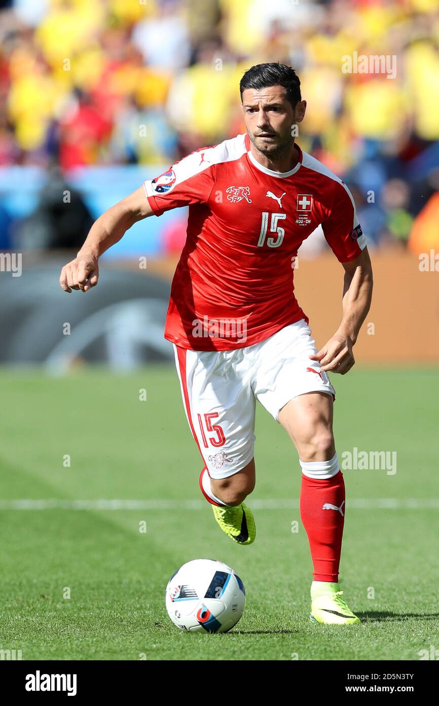 Switzerland's Blerim Dzemaili Stock Photo - Alamy