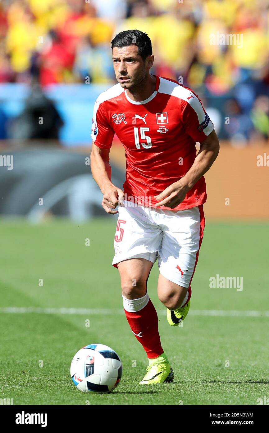 Switzerland's Blerim Dzemaili Stock Photo - Alamy