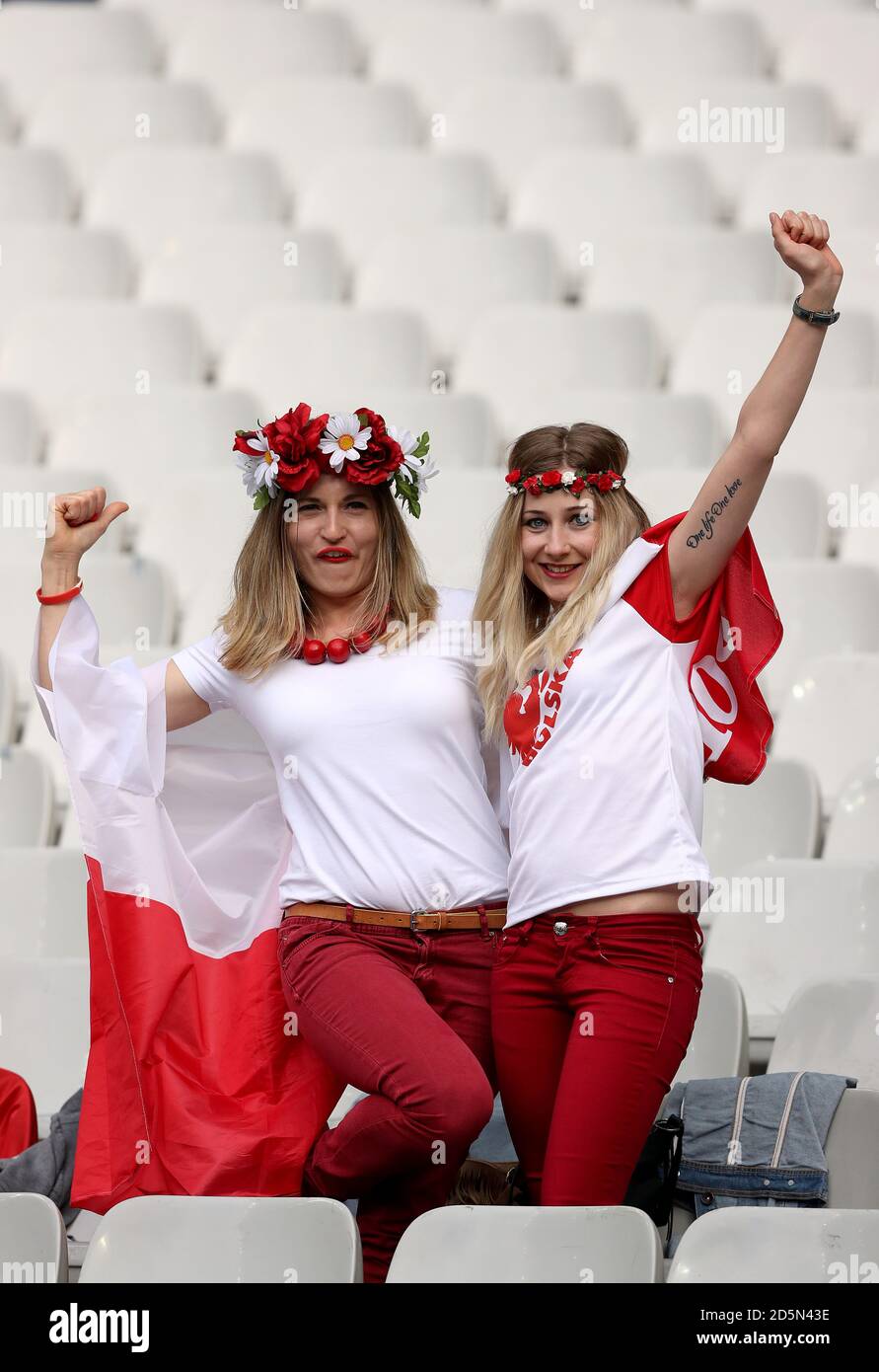 Poland fans show their support hi-res stock photography and images - Alamy