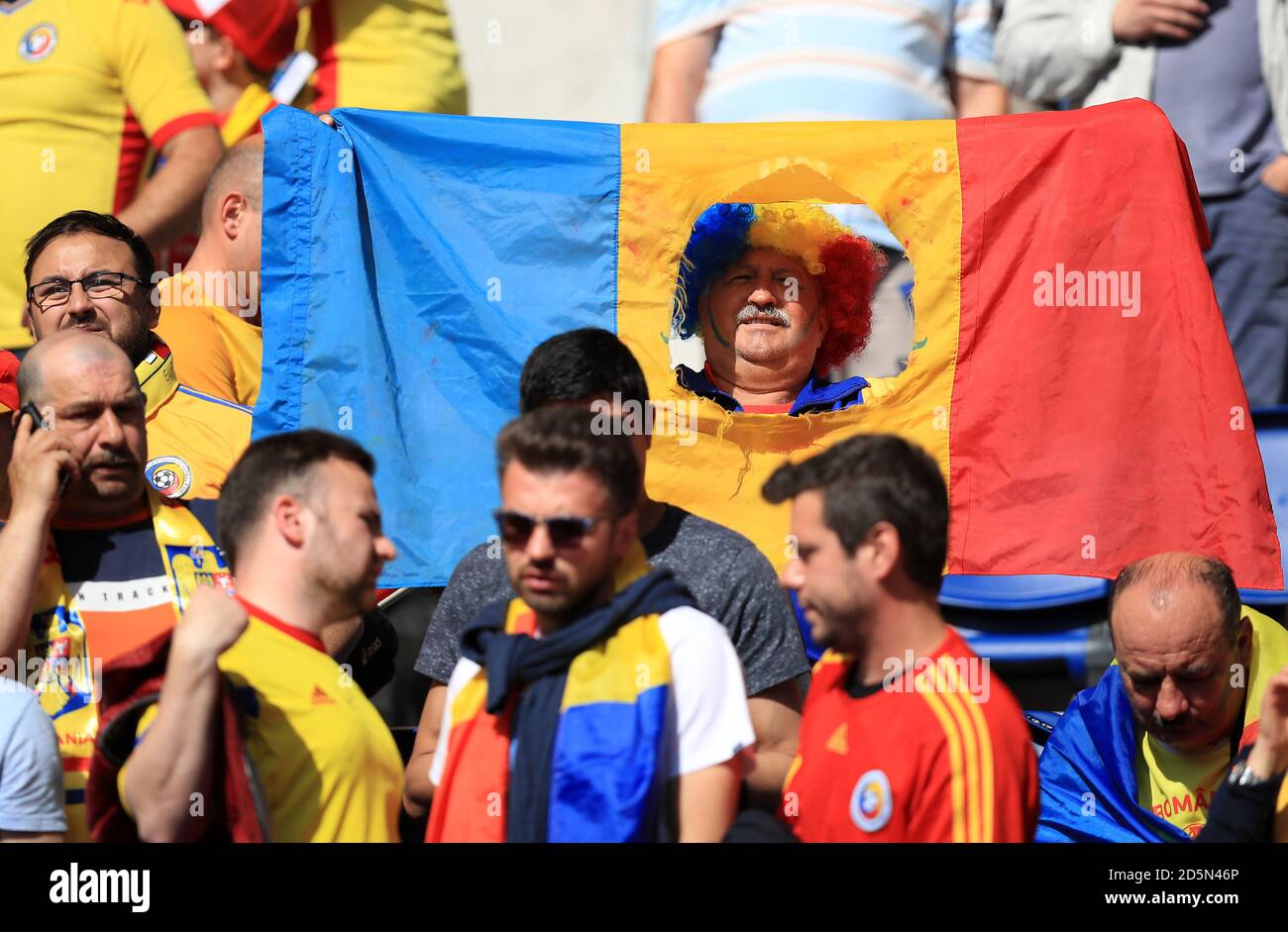 Romania fans in stands hi-res stock photography and images - Alamy