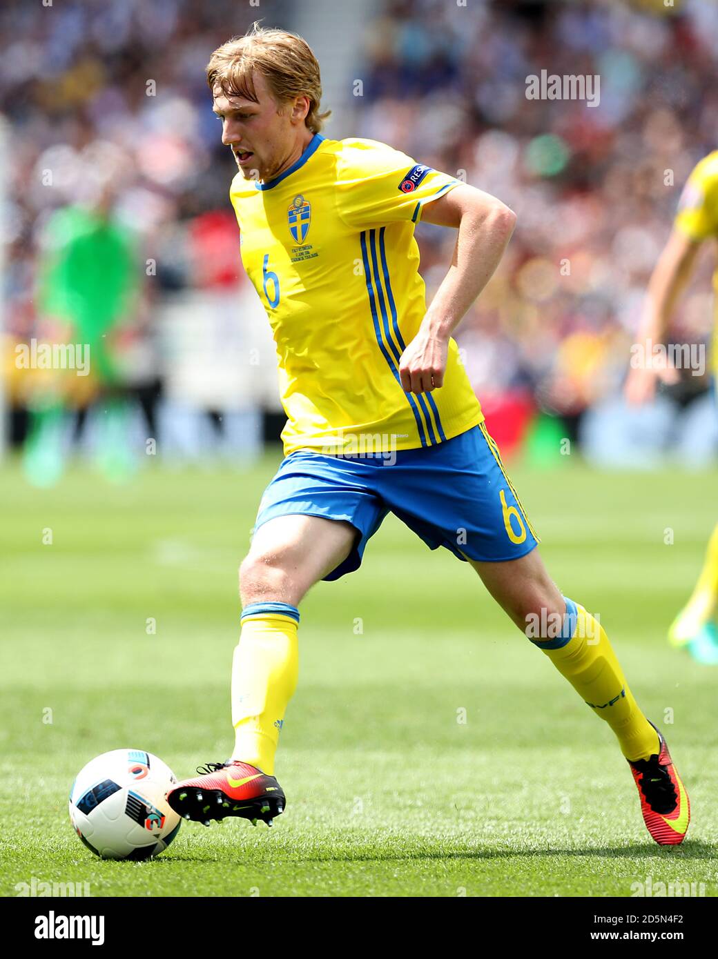 Sweden's Emil Forsberg in action Stock Photo - Alamy