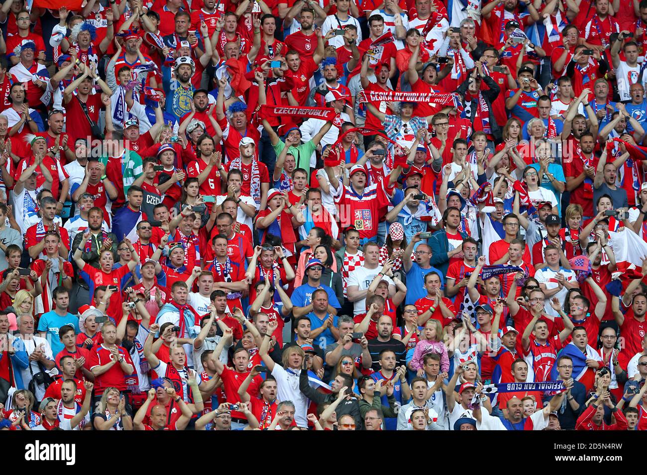 Soccer republic fans hi-res stock photography and images - Alamy