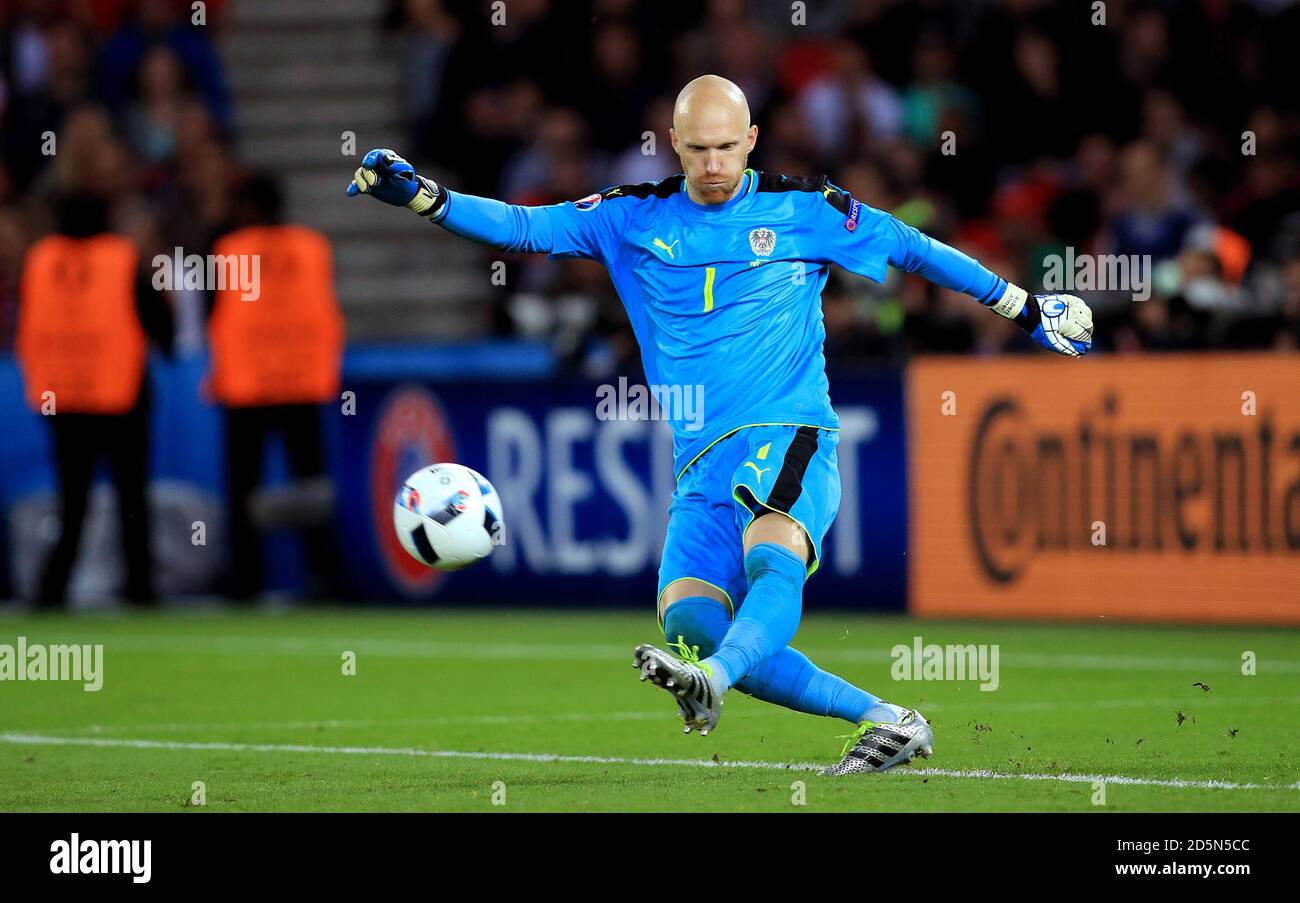 Austria goalkeeper Robert Almer Stock Photo - Alamy