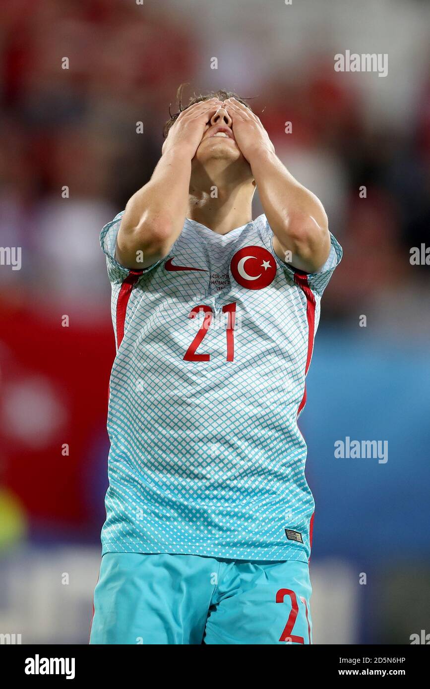 Turkey's Emre Mor rues a missed chance on goal Stock Photo - Alamy