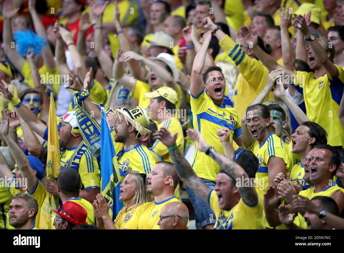 Nice fans in the stands hi-res stock photography and images - Alamy