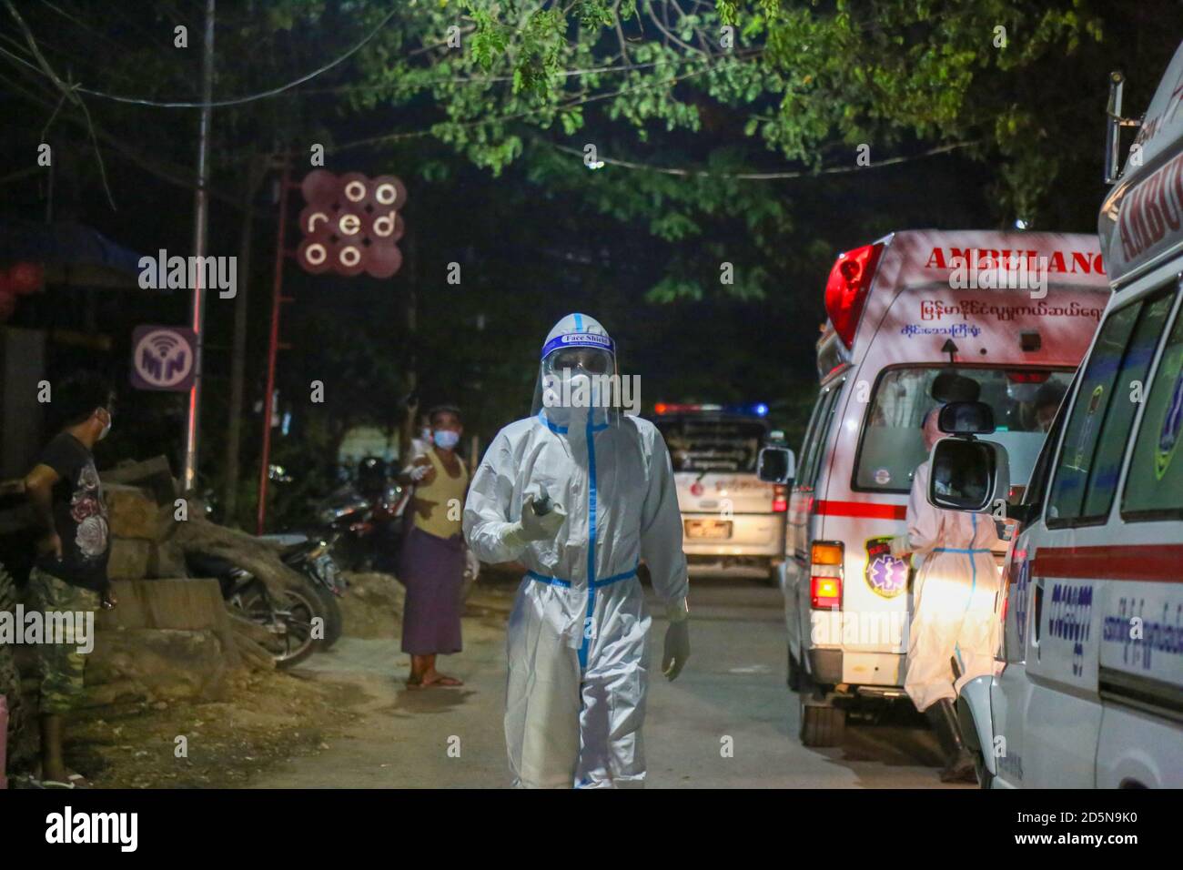 Personal protective equipment suit hi-res stock photography and images ...