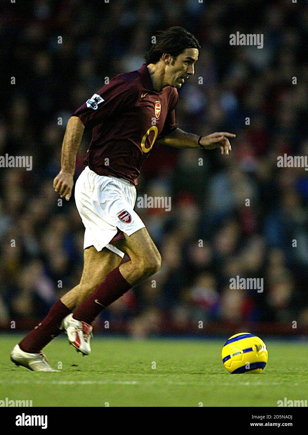 Robert pires premier league hi-res stock photography and images - Alamy