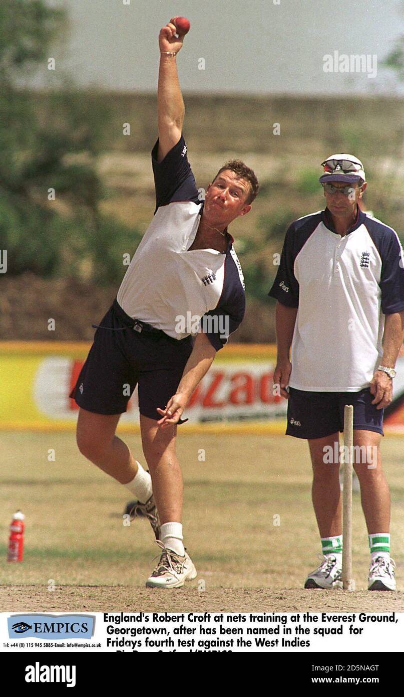 Englands robert croft in training hi-res stock photography and images ...