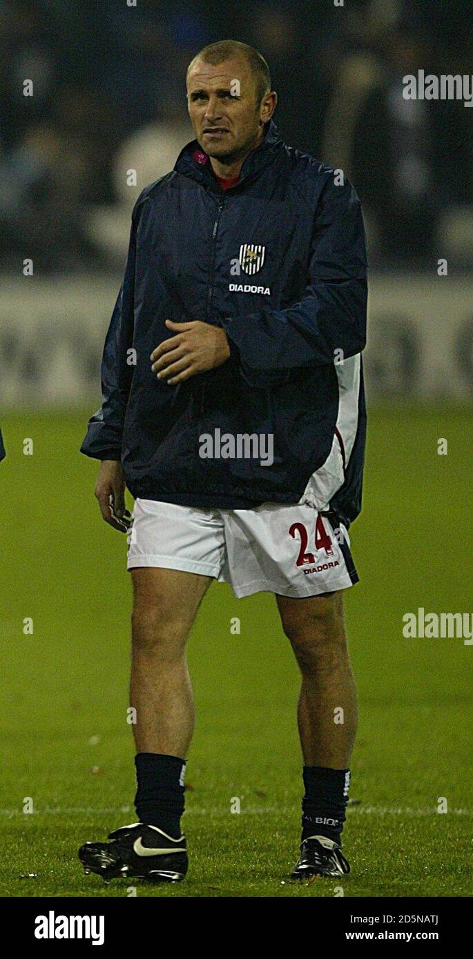 Wallwork hi-res stock photography and images - Alamy