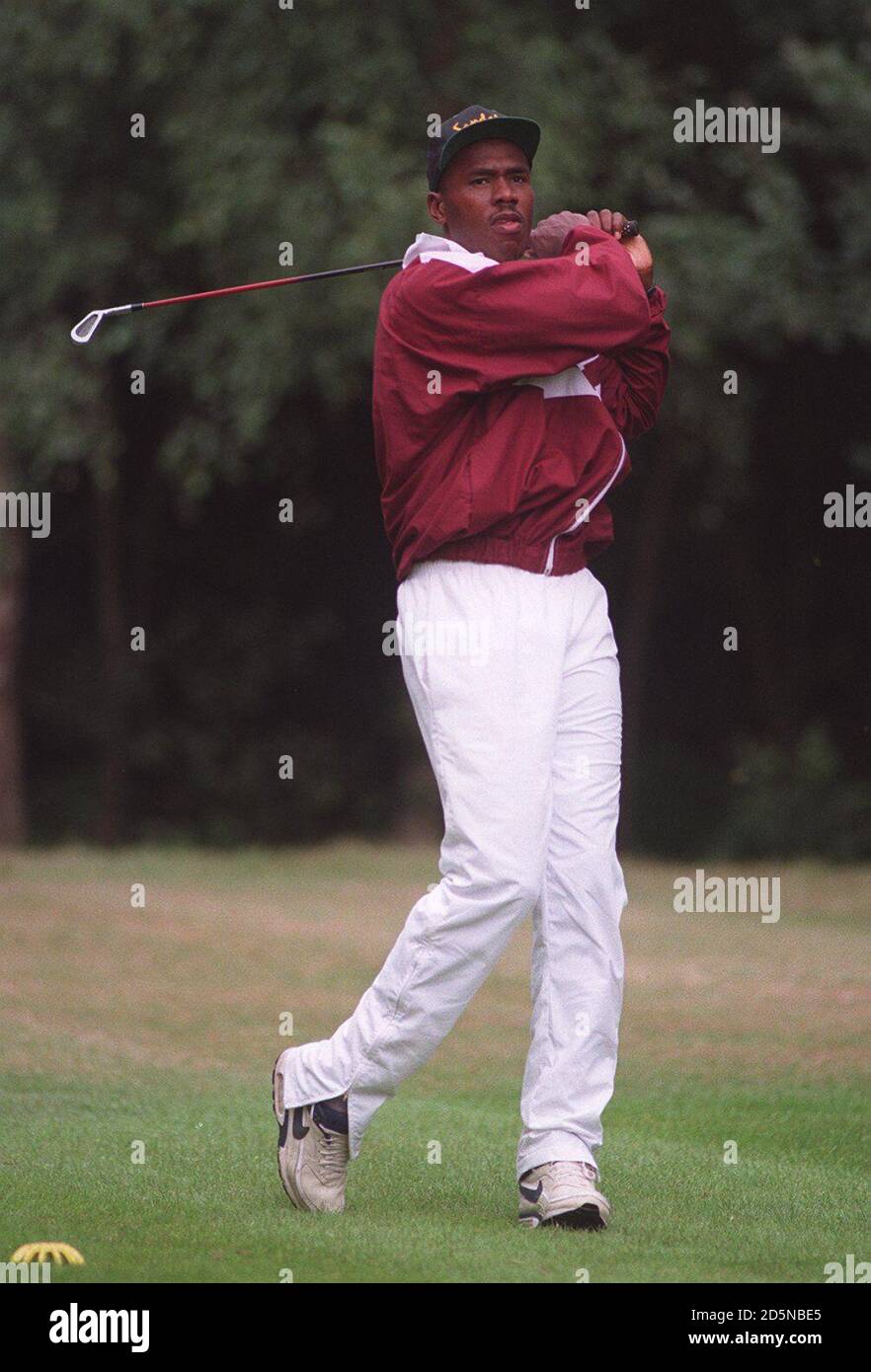 Ian bishop hi-res stock photography and images - Alamy