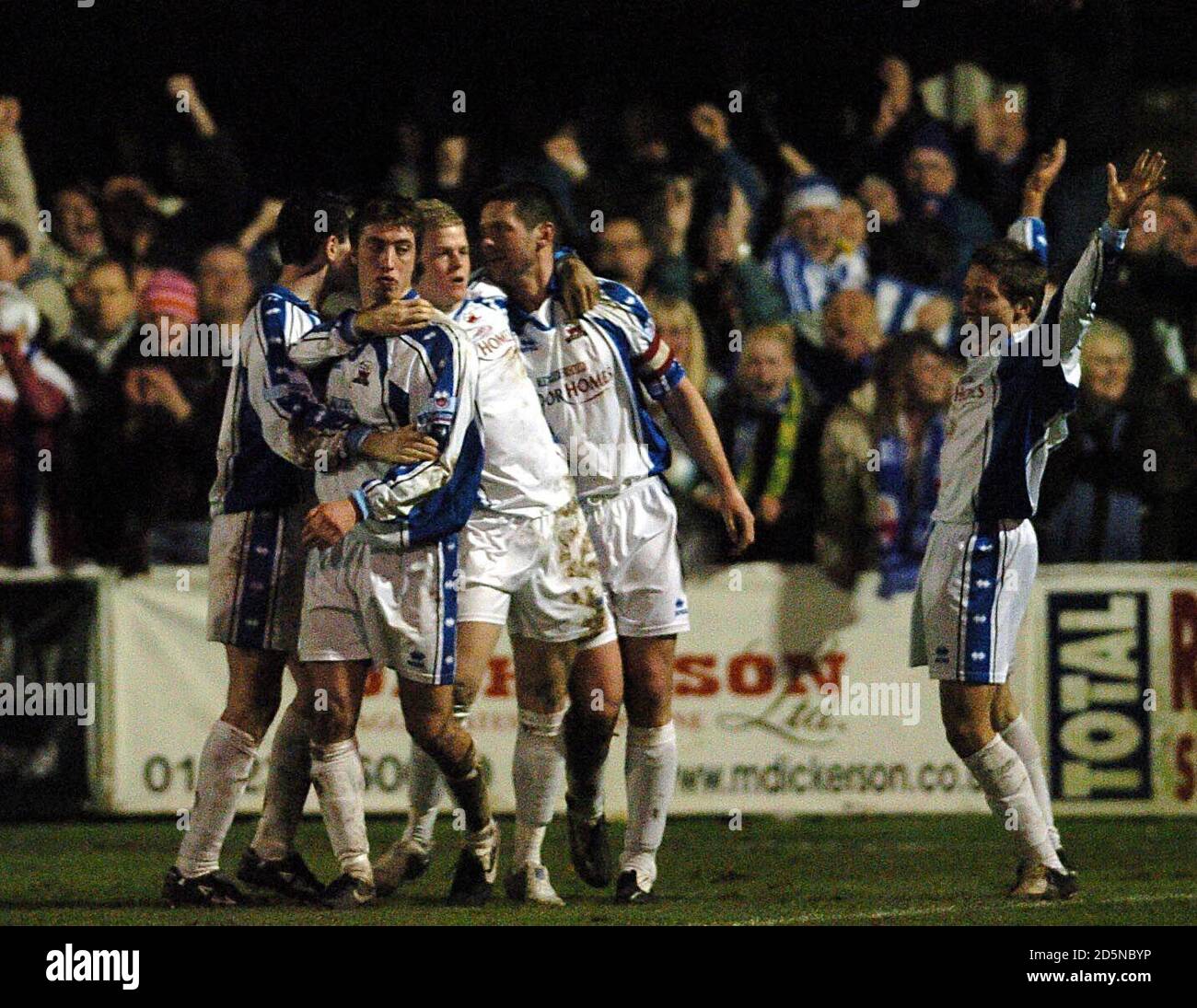 Nuneaton Borough's Neil Moore celebrates his goal Stock Photo - Alamy