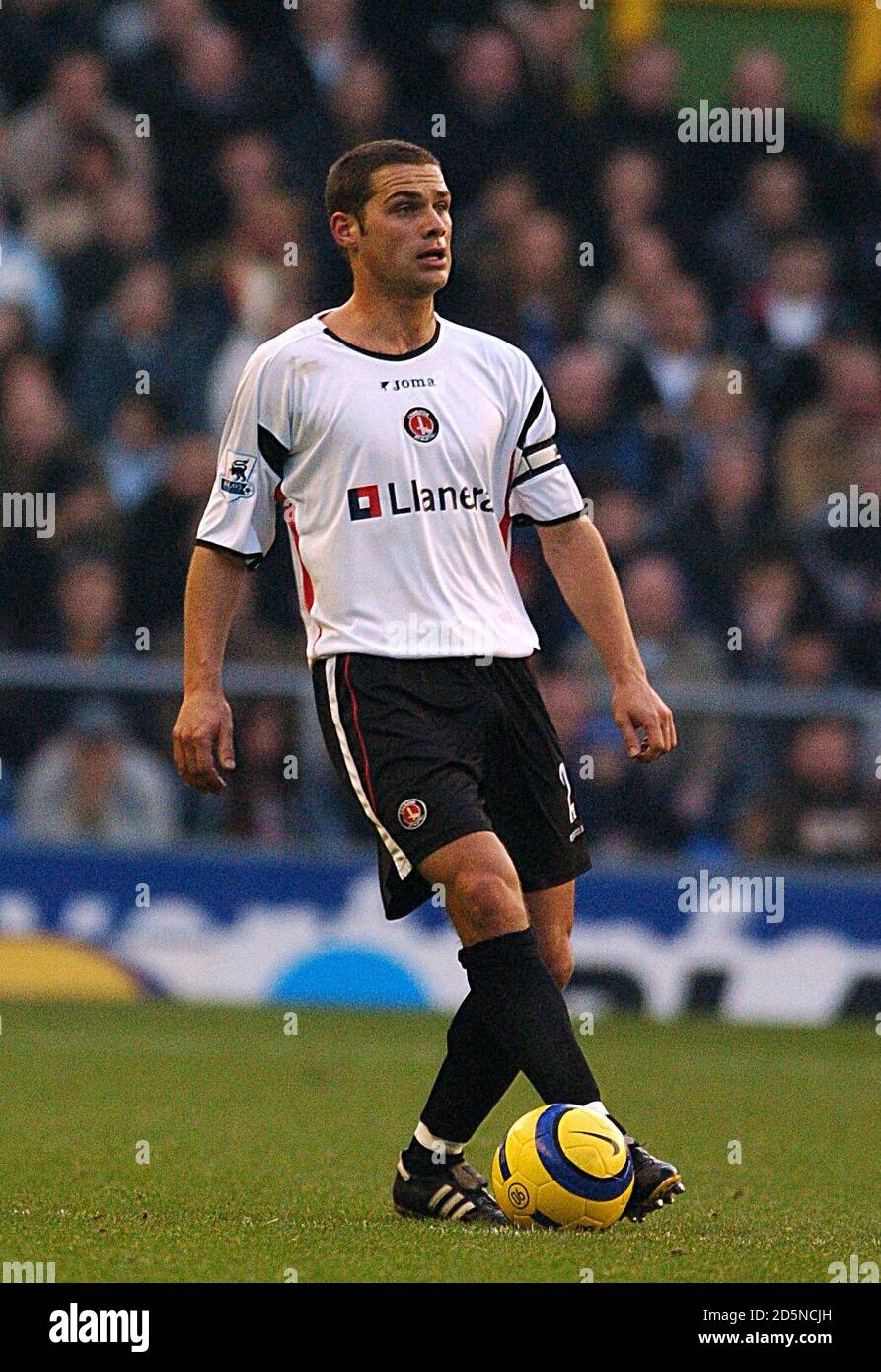 Charlton athletics luke young hi-res stock photography and images - Alamy