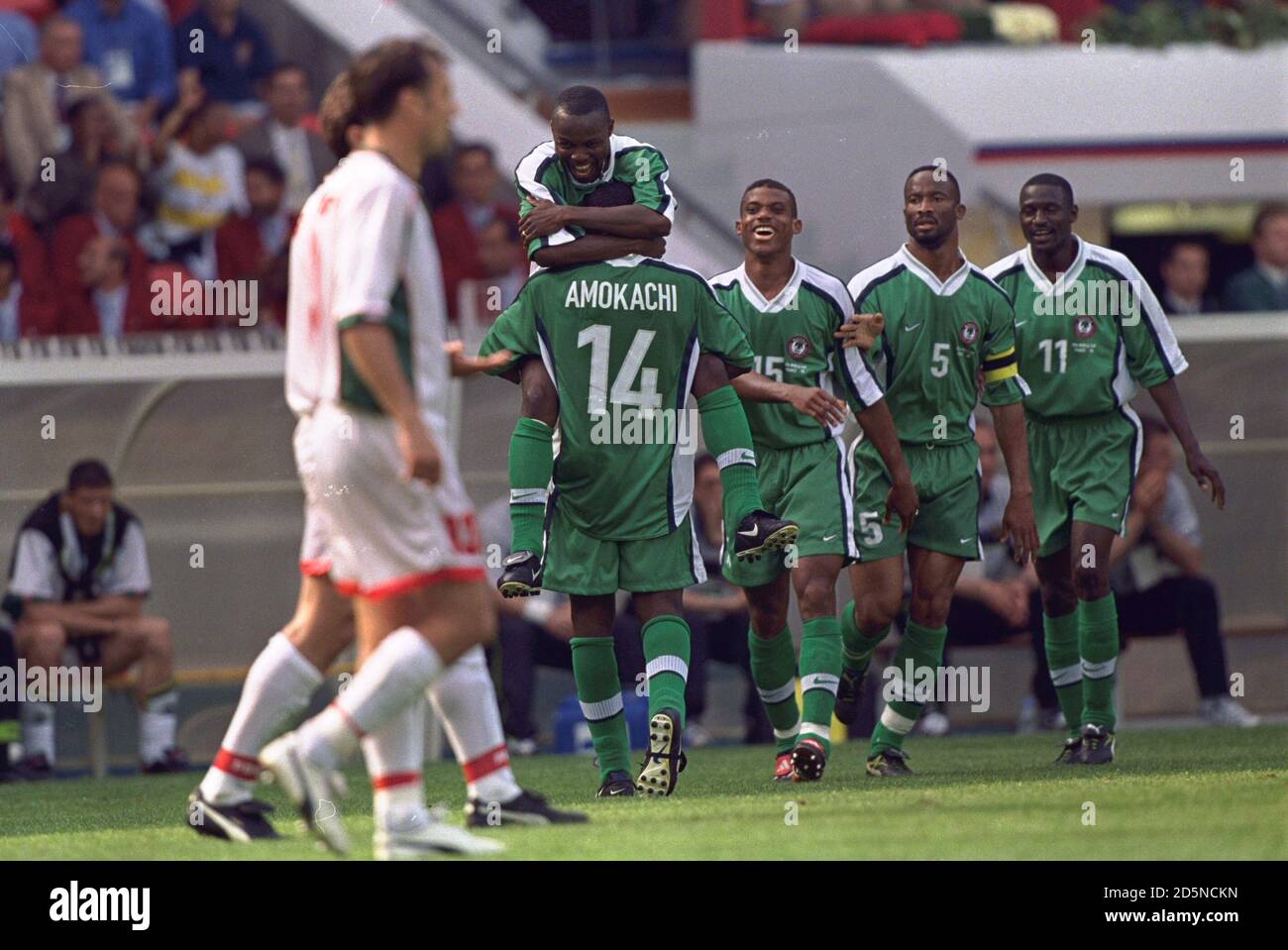 Daniel amokachi hi-res stock photography and images - Alamy